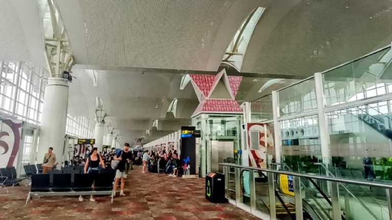 Bandara Kualanamu: 2 Juta Penumpang Internasional, Luxury Brand Baru ...